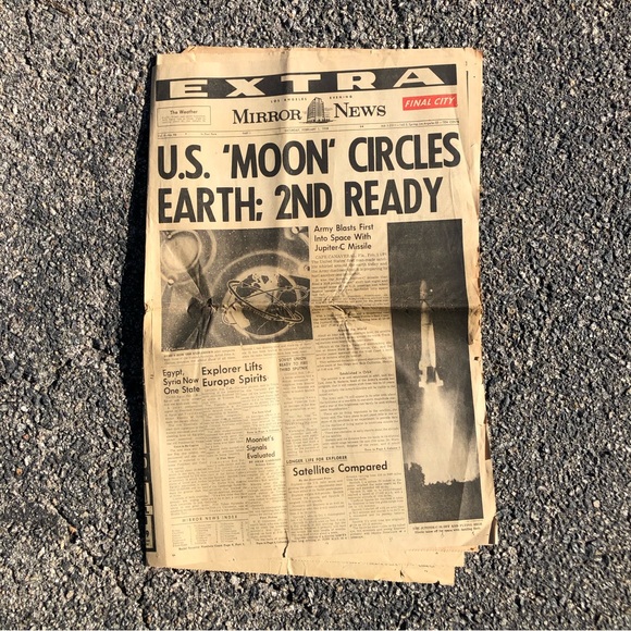 Other | Rare Space Race Newspaper Collection Of 5 1958 1969 Walk On ...